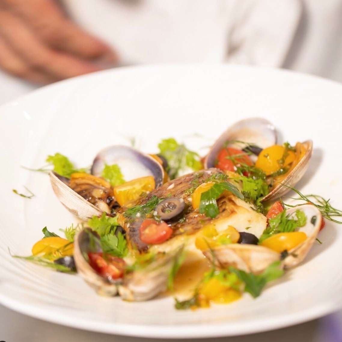 旬の鮮魚のアクアパッツァ メルジェリーナ風 | 本格イタリアンレストラン Bel e Moco (ベルエモコ)