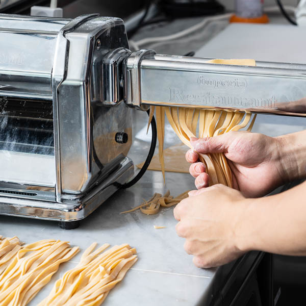 シェフの手打ちパスタ | 本格イタリアンレストラン Bel e Moco (ベルエモコ)